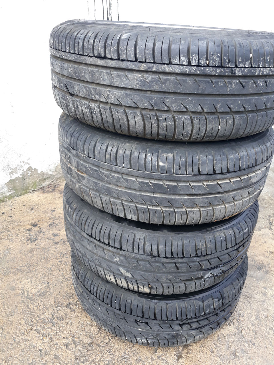 R15 195/60