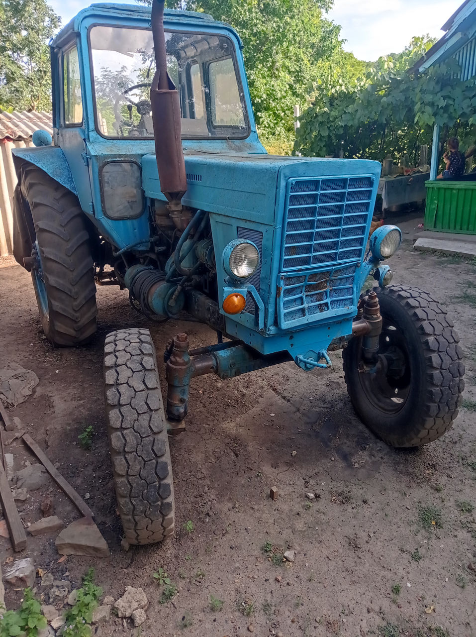 Se vinde tractor