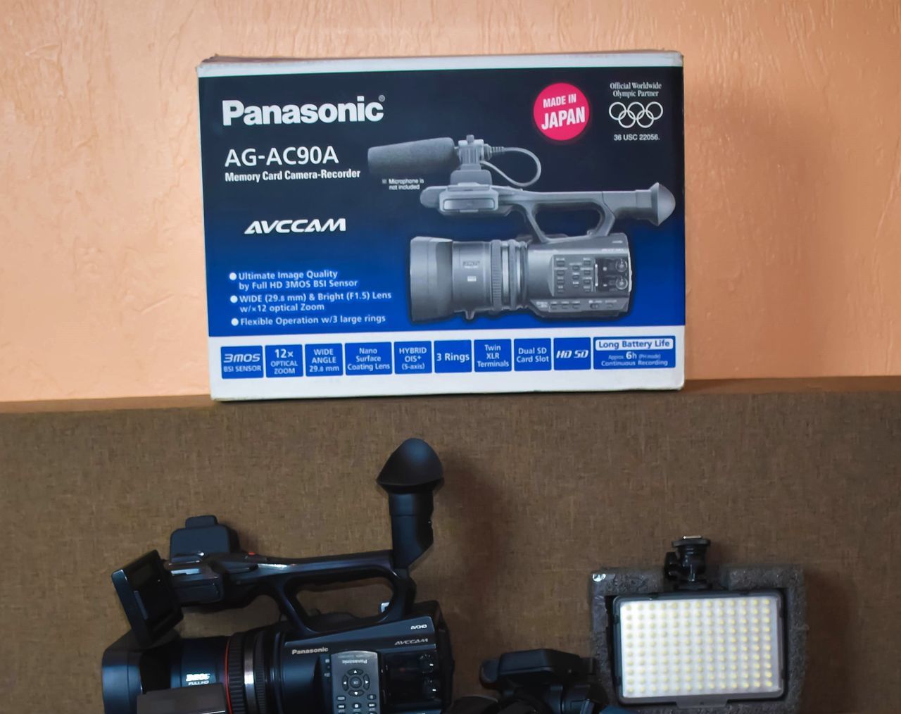 Panasonic AG-AC90