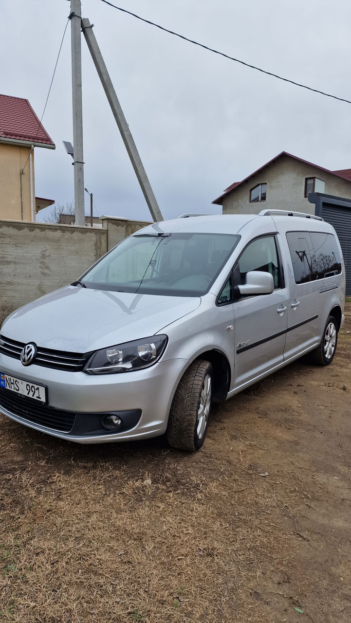 Volkswagen Caddy an. 2013 cu rulaj 350000 km, Diesel, 12800