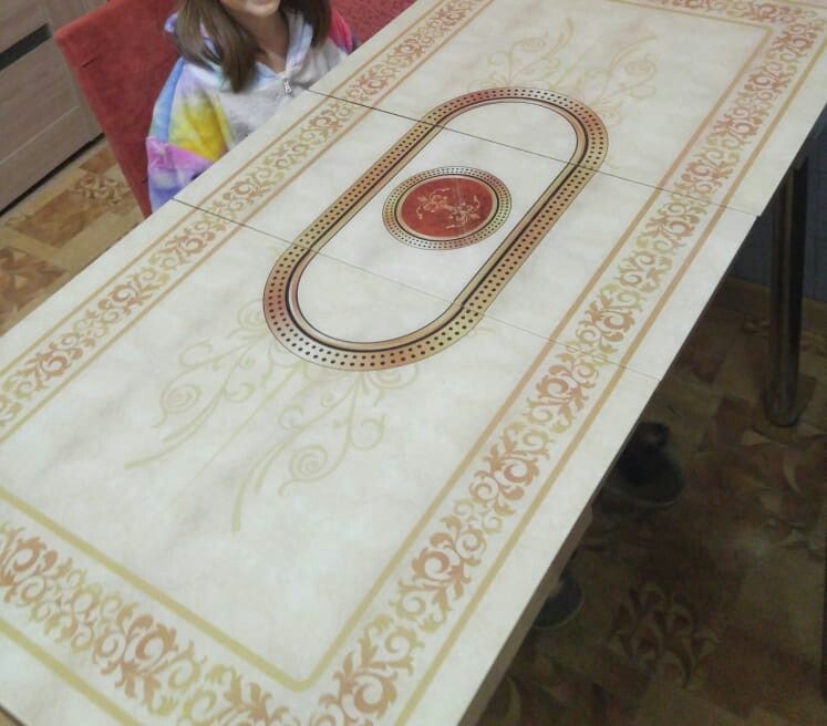 Стол и 3 стула