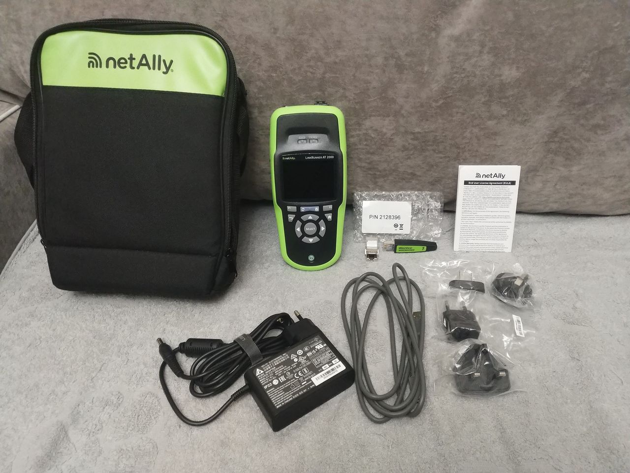 NetAlly LRAT-2000 LinkRunner AT Copper and Fiber Ethernet Network Tester