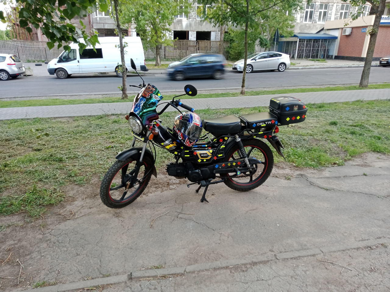 Delta Moto R