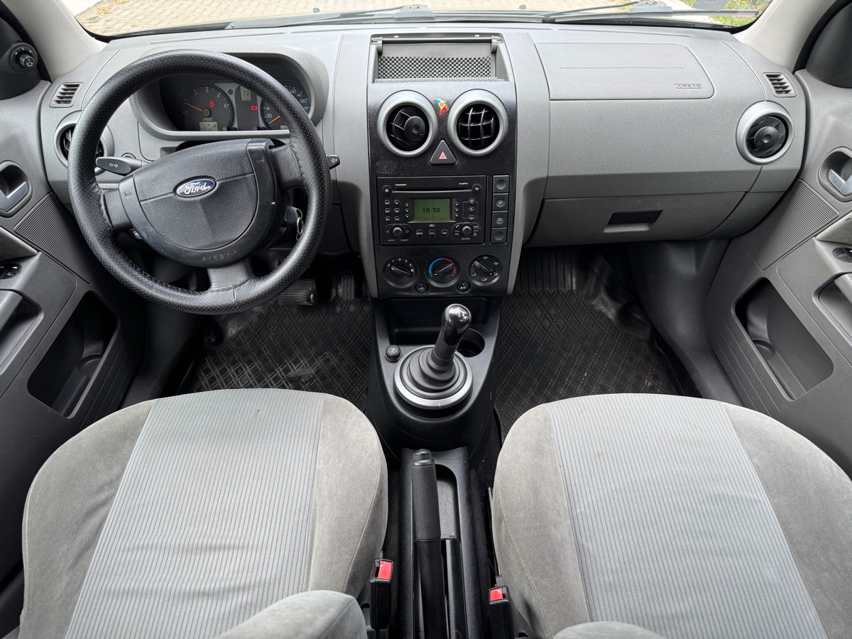 Ford Fusion an. 2003 cu rulaj 315000 km, Diesel, 3999