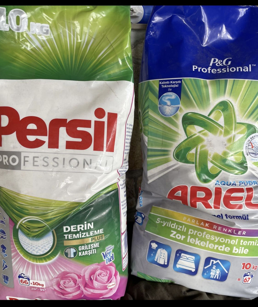 Praf de spălat Persil și Ariel 10 kg