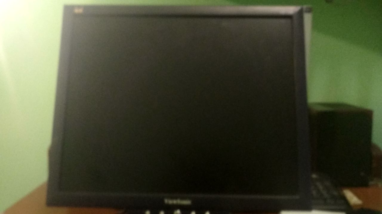 Monitor Viewsonic 17" cu defect