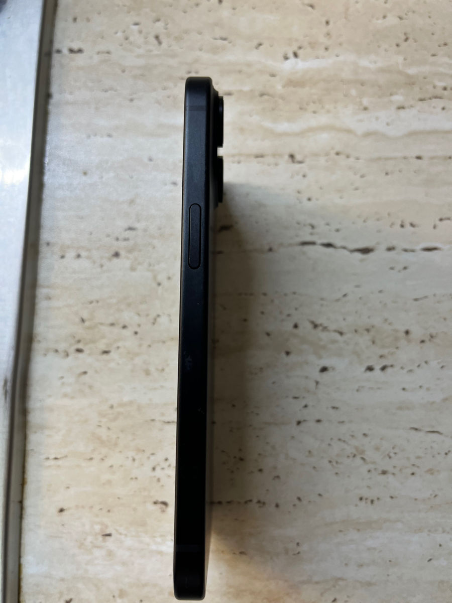 iPhone 15.Starea ideală 99%.original blocat