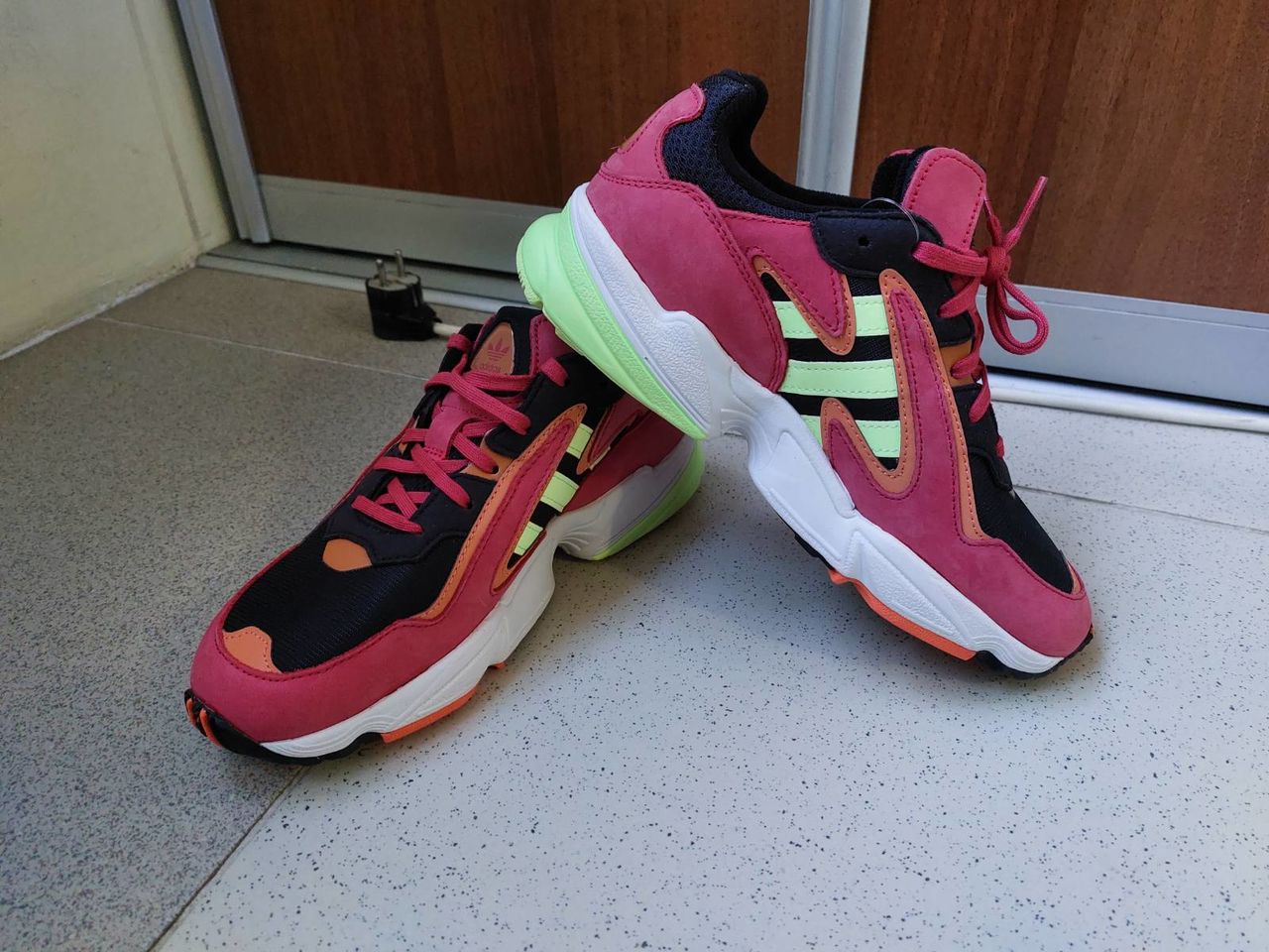 Adidas 37 - 37.5 размер