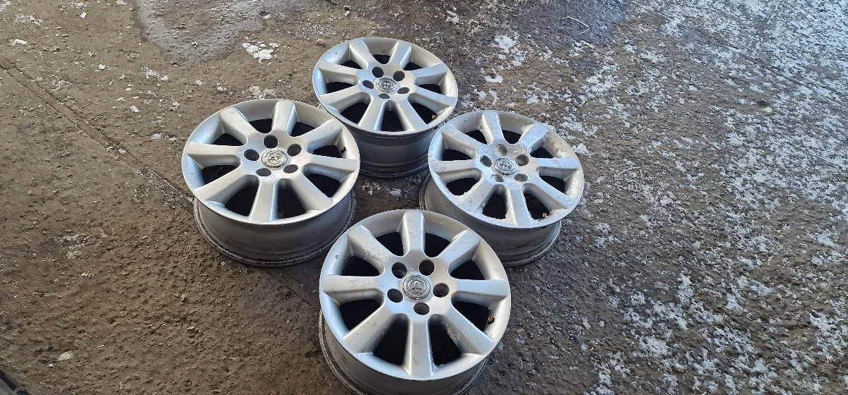 Discuri originale Tayota R16 5-114,3