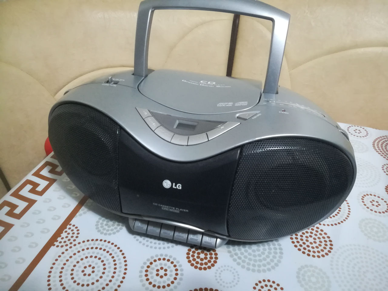 LG radio/cd/cassete