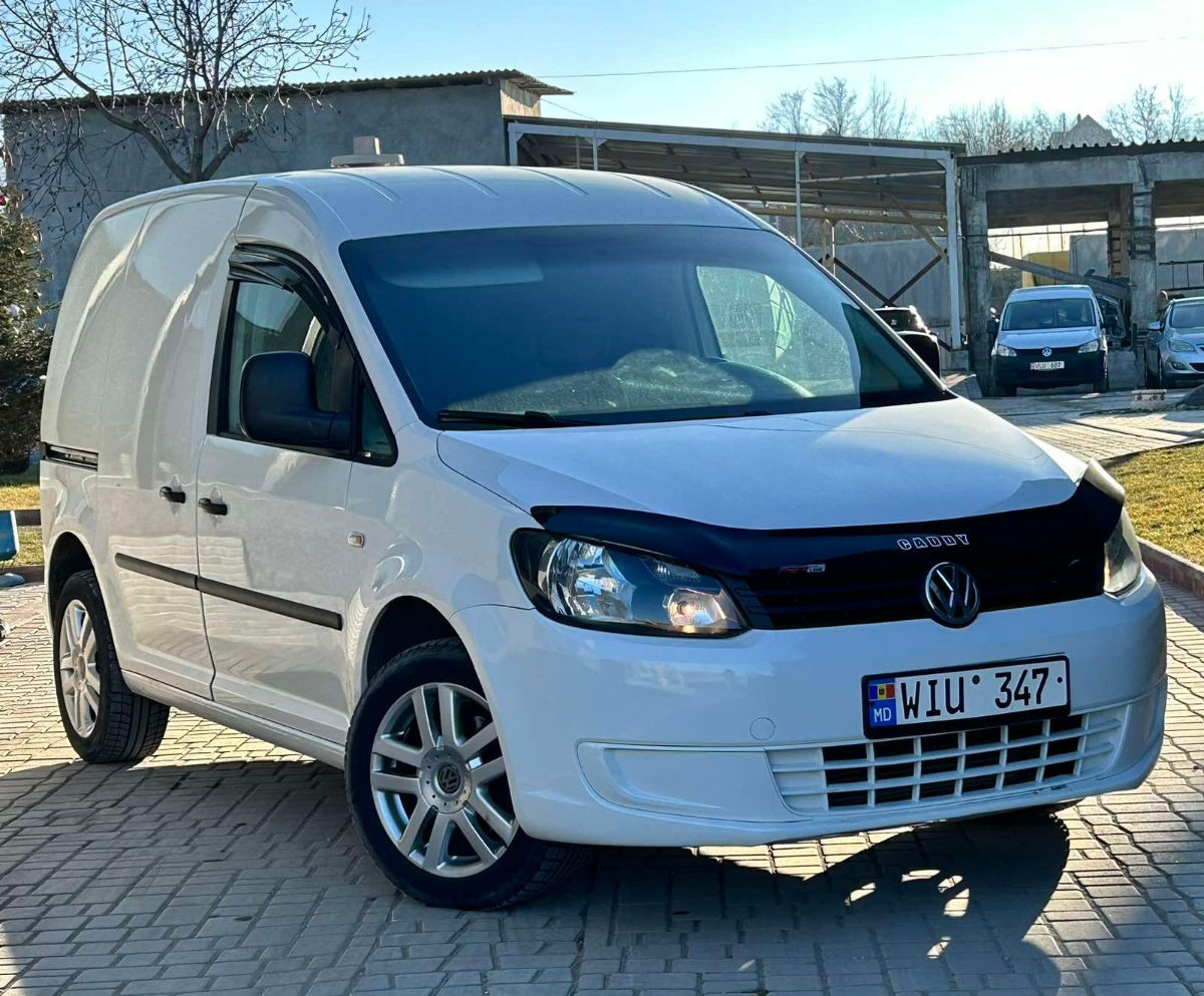 Volkswagen Caddy an. 2014 cu rulaj 111200 km, Diesel, 5950