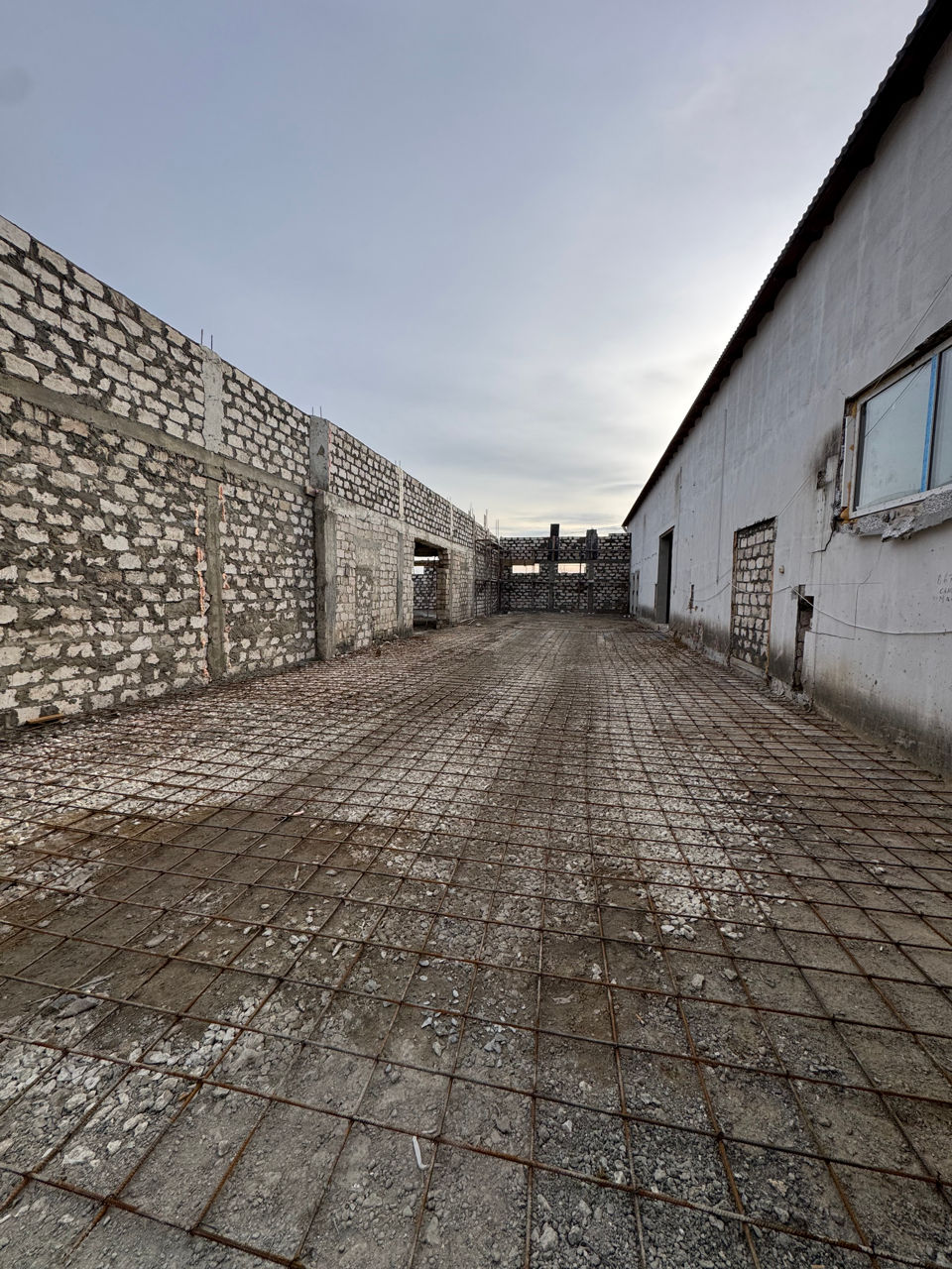 26000 Caut lucrători în construcție interioare și exterioare