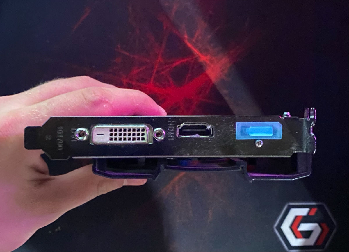 видеокарта - AMD 550 RADION RX550-550 series