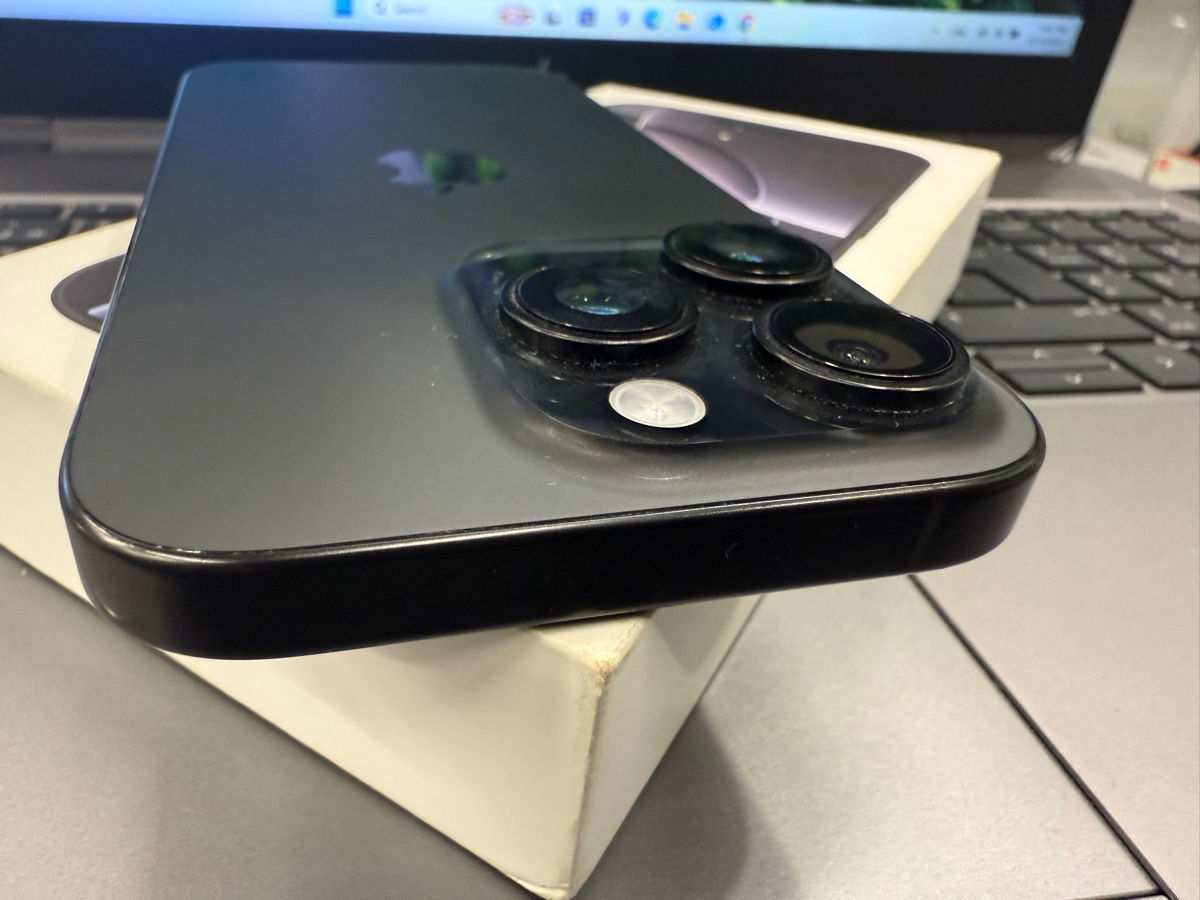 Iphone 16 Pro 128gb Black Titanium 92% Ideal Original Accept Orice ...