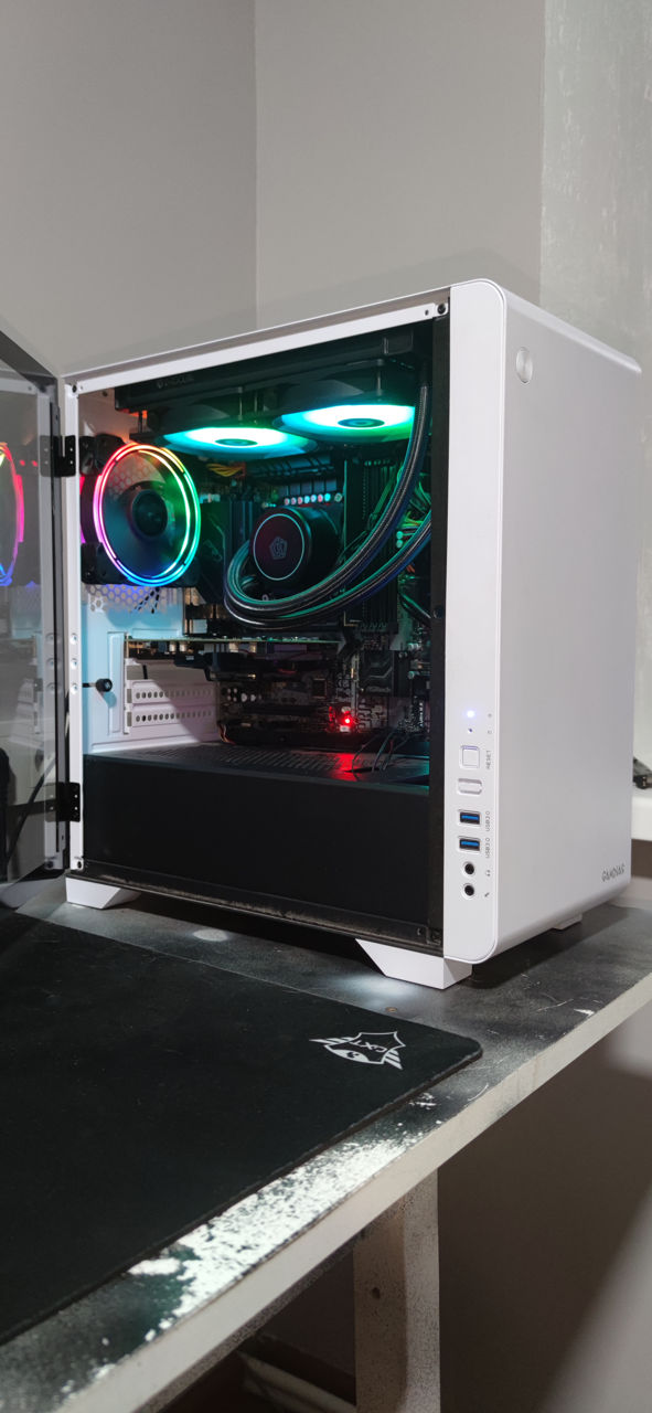 Calculator in set cu monitor!