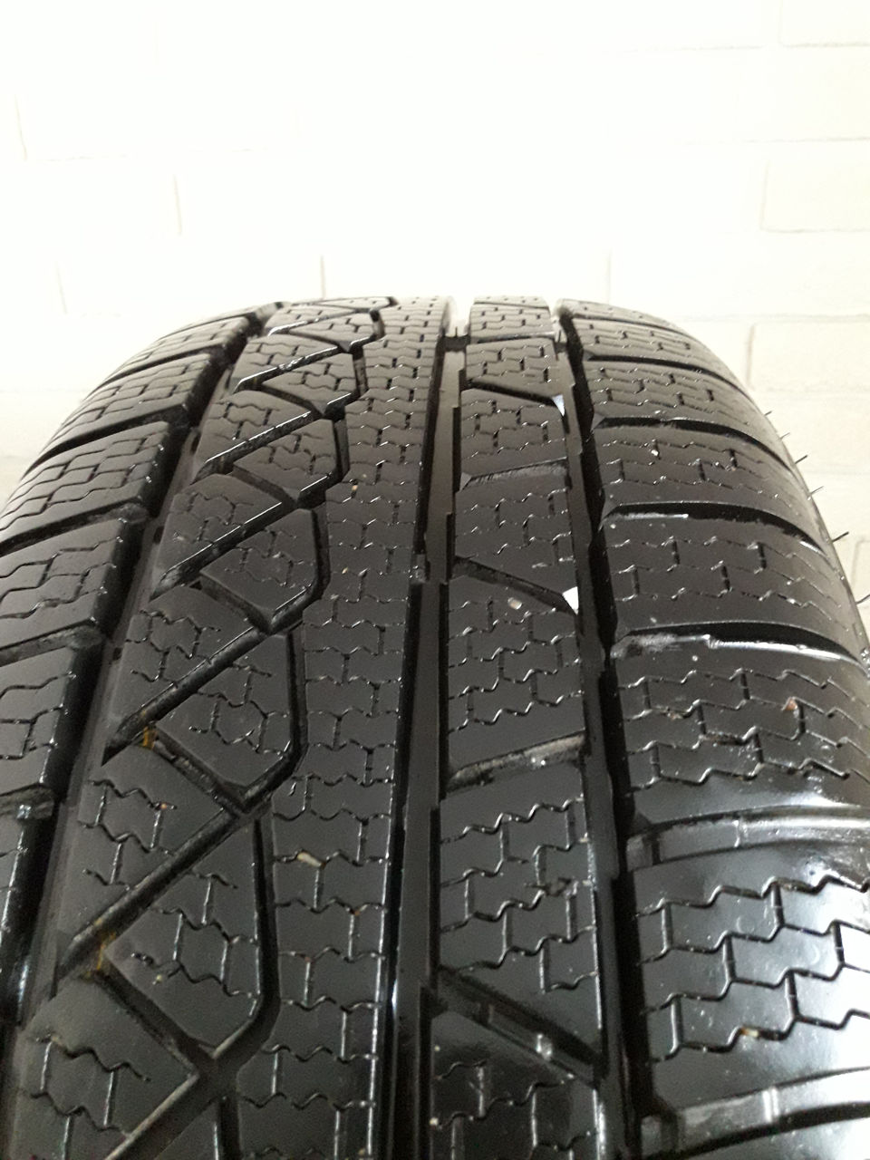 4 Anvelope de iarna 225/60/R17