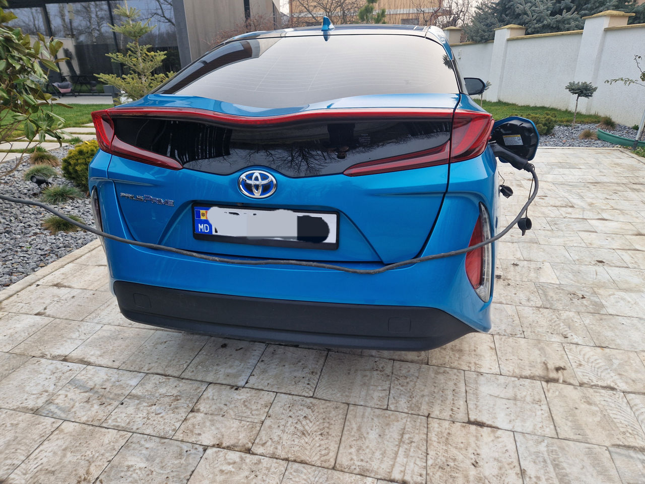 Toyota Prius Prime an. 2017 cu rulaj 190000 km, Plug-in Hybrid, 13500