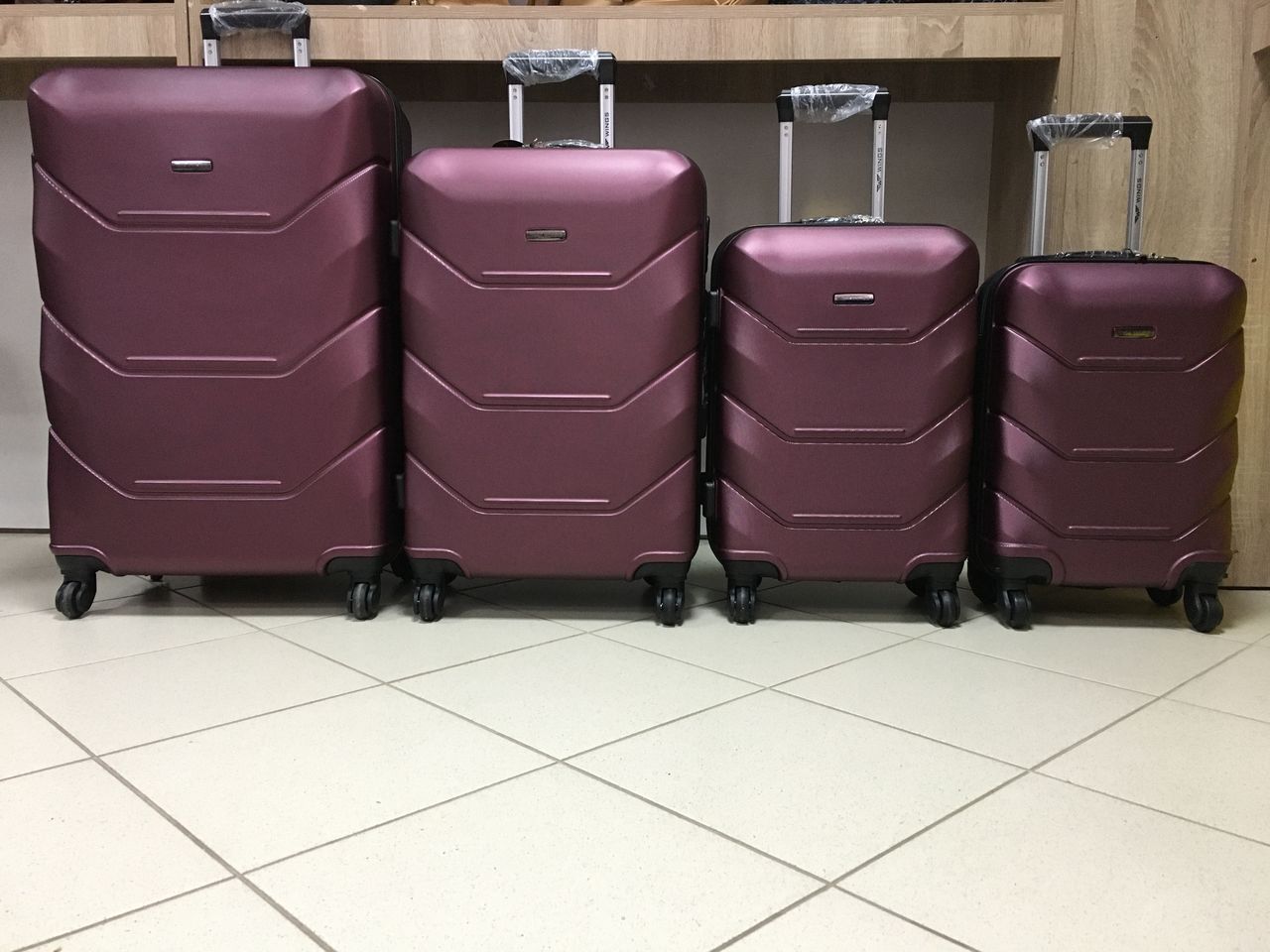 Valize poloneze, livrare in toata Moldova repede si ieftin