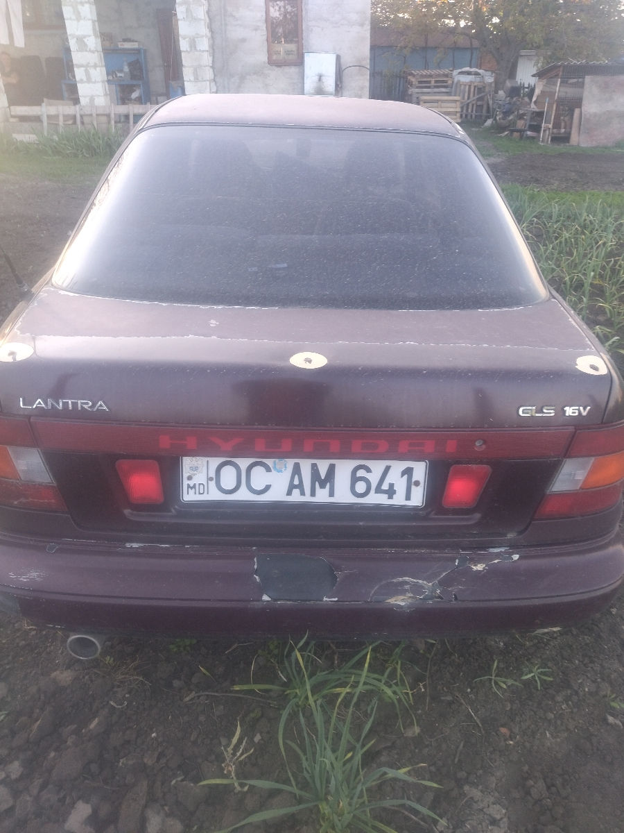 Hyundai Lantra