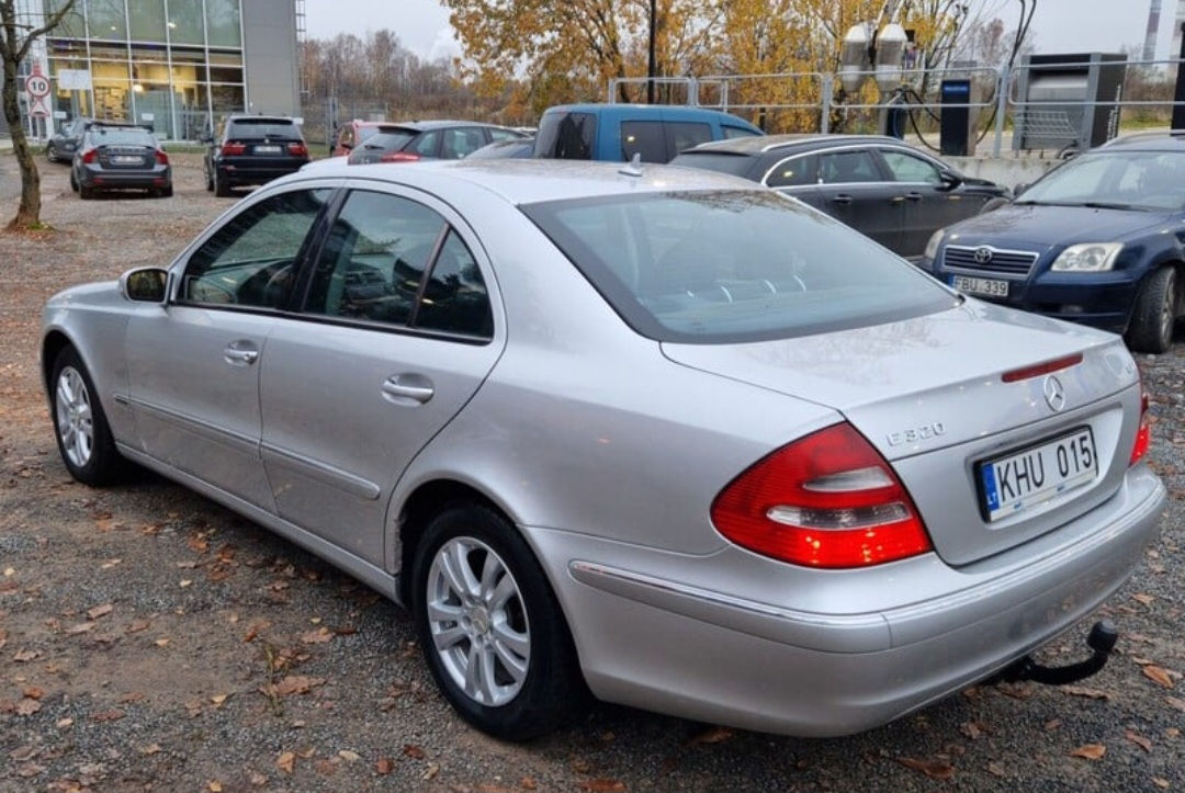 Mercedes E-Class 2004 г. с пробегом 3 км, Дизель, 3500