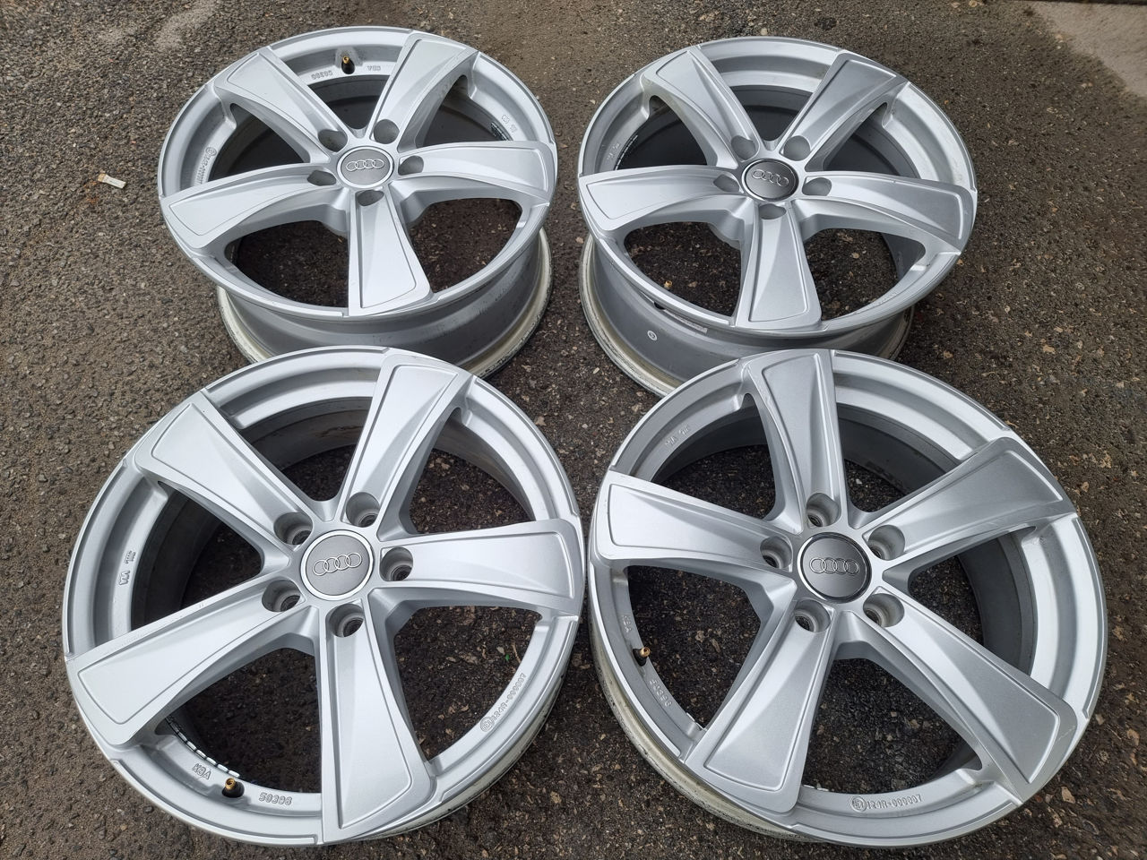 R17 Mercedes Vw Audi Skoda Seat 5x112