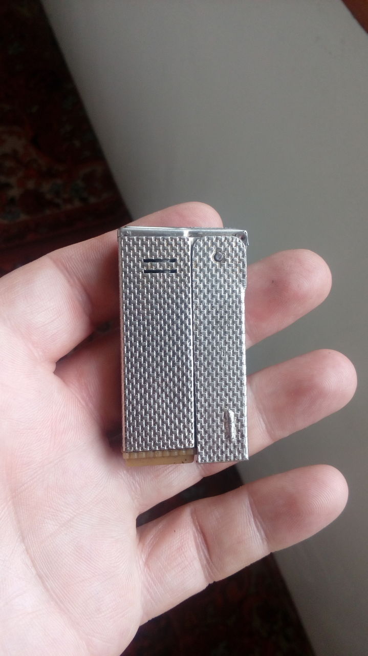 советская зажигалка(рабочая)