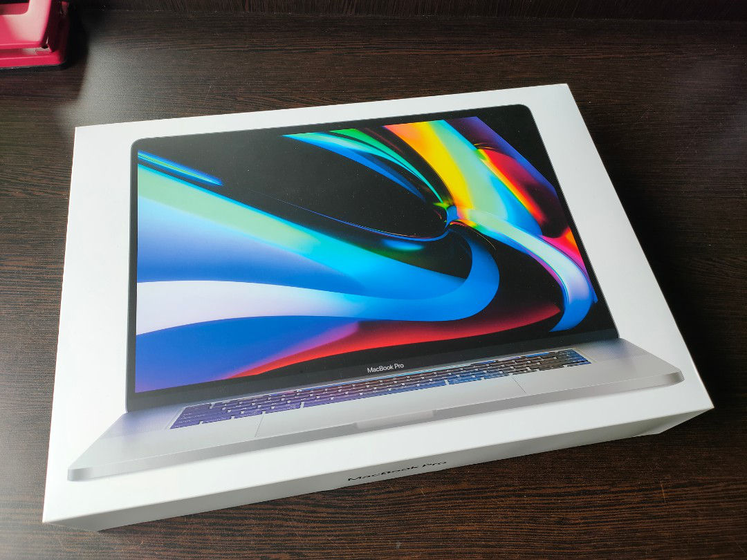 New 2020 Macbook pro 16inch 512gb