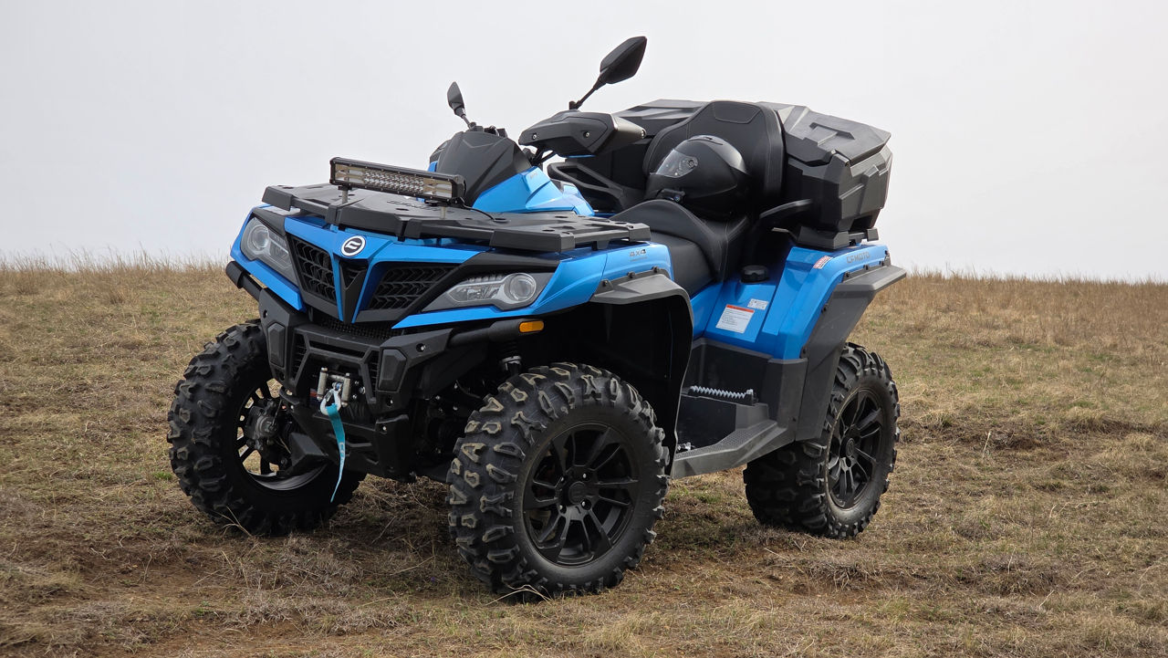 CFMOTO Xc850 an. 2023 cu rulaj 2700 km, 8300
