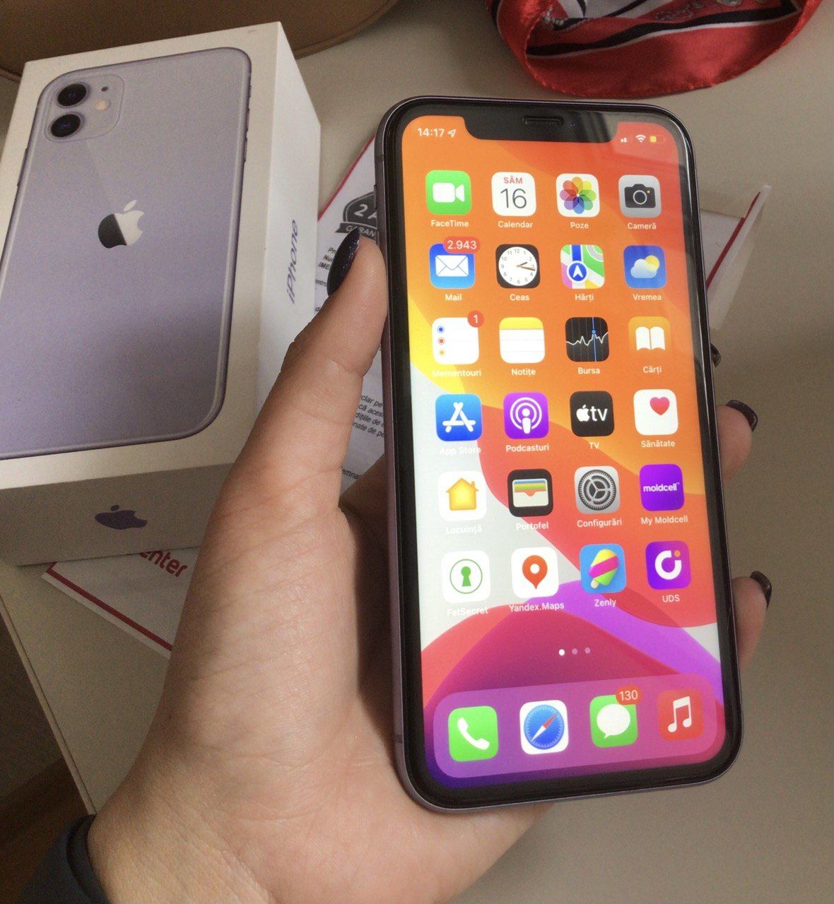 iPhone 11,128 gb