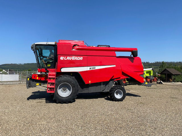 Combina Agricola Laverda M 200
