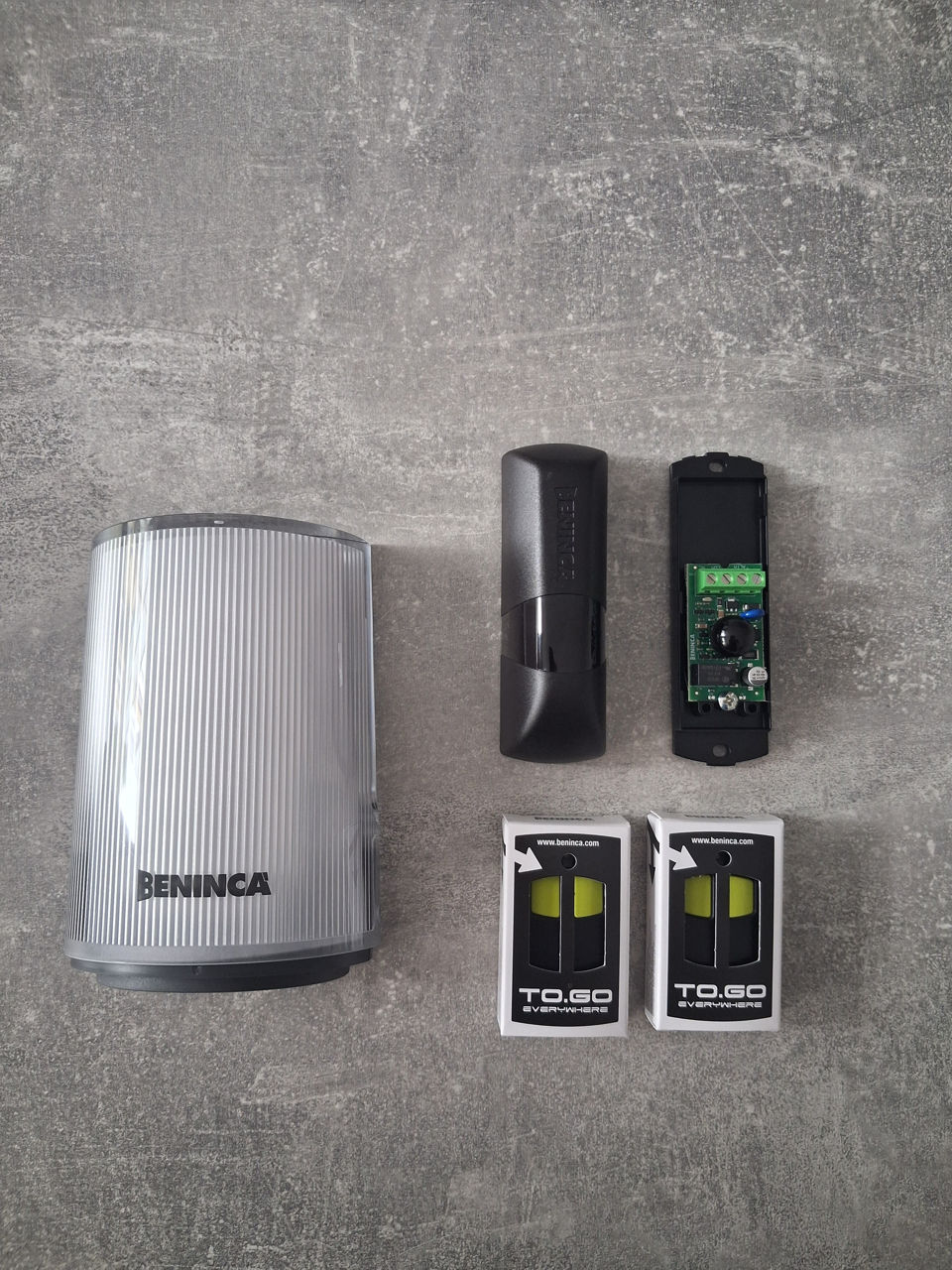 Automatizări batante Beninca BOB