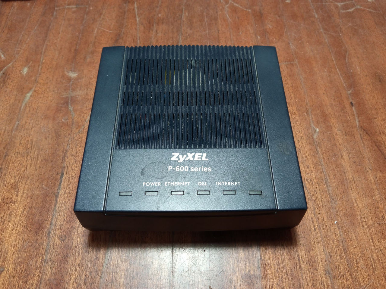 ADSL модем ZyXel