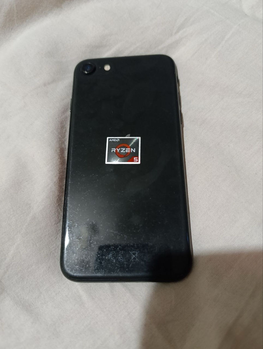 Vind urgent iPhone SE 2020!!!