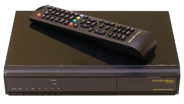 Спутниковый HDTV тюнер (ресивер) Golden Media Wizard HD Vote. Комплект ...