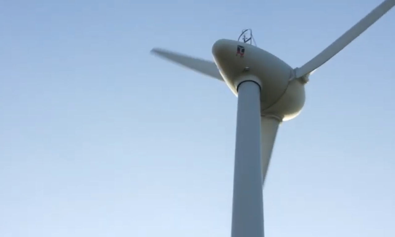 Turbina eoliană Enercon E33/330 kW