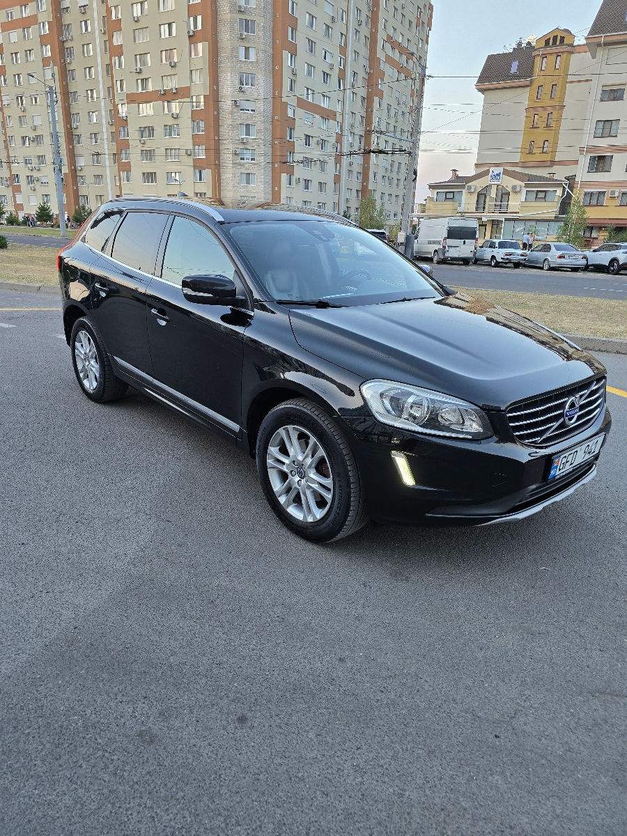 Volvo XC60 an. 2015 cu rulaj 285000 km, Diesel, 17700