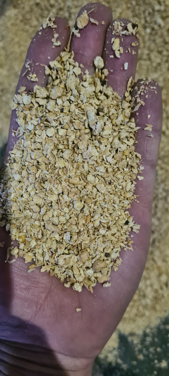 Macuc de soie și șrot