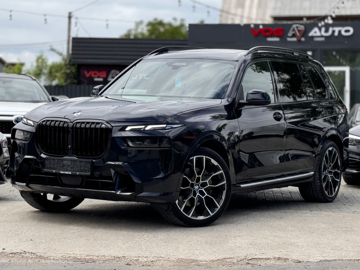 BMW X7 an. 2023 cu rulaj 56000 km, Benzină, 89890