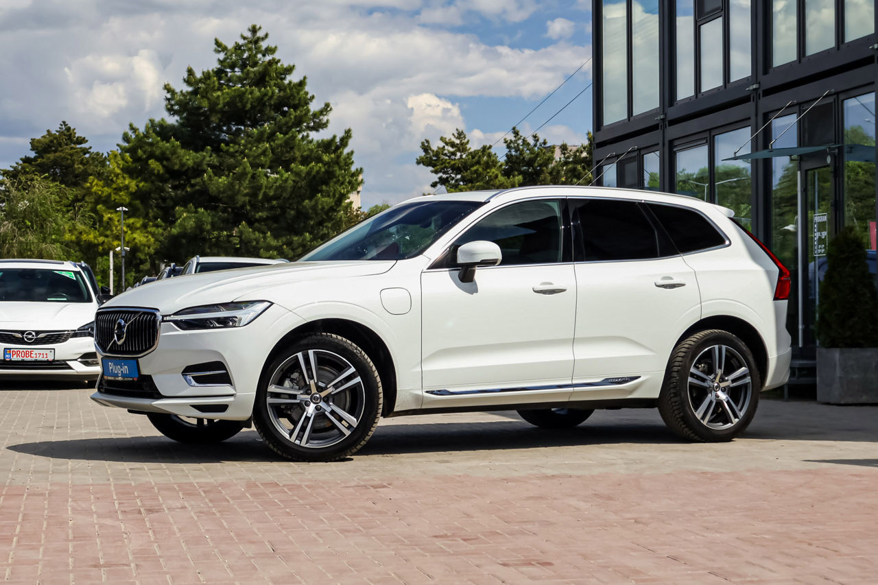 Volvo XC60 an. 2021 cu rulaj 145400 km, Plug-in Hybrid, 26990