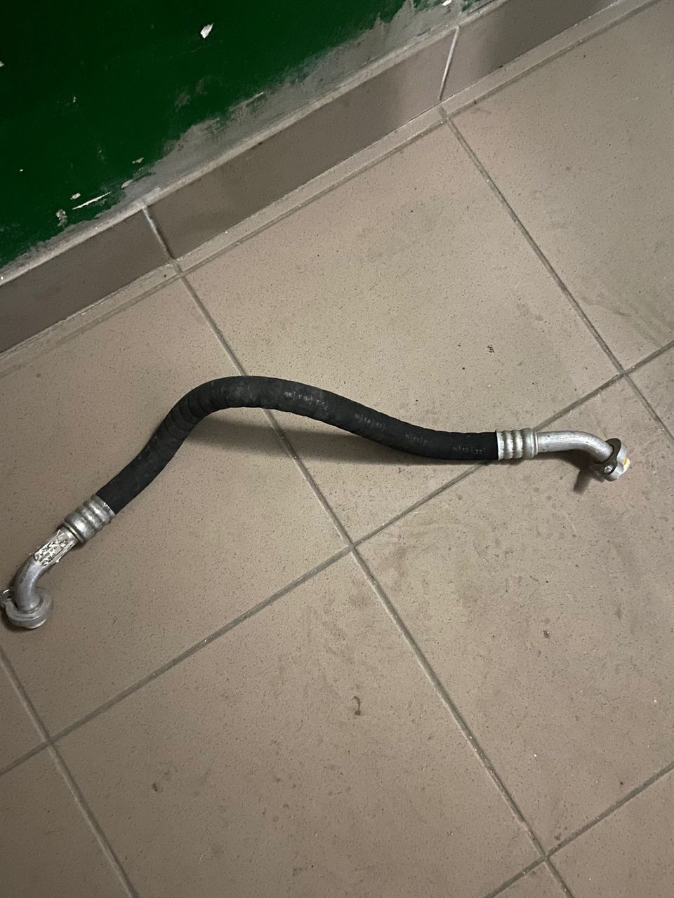 Volvo XC90 2015- XC60 трубка кондиционера