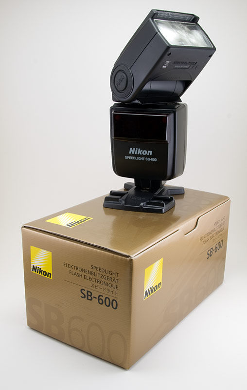 Nikon sb700,sb600