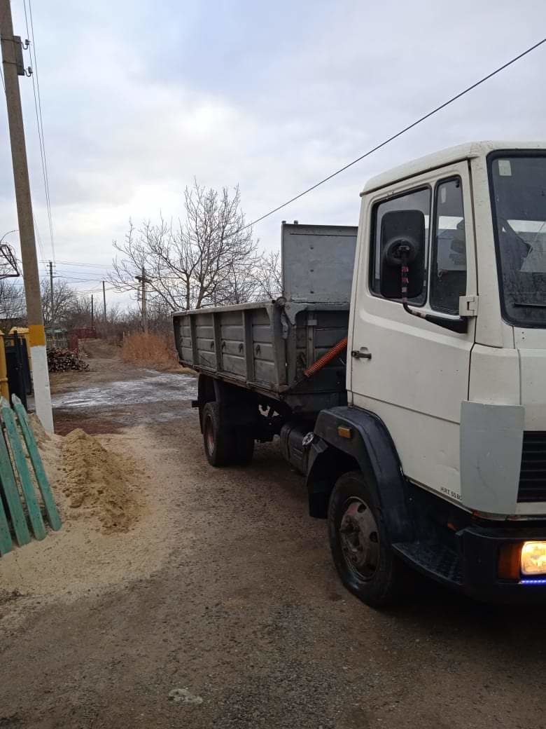 Mercedes 809d