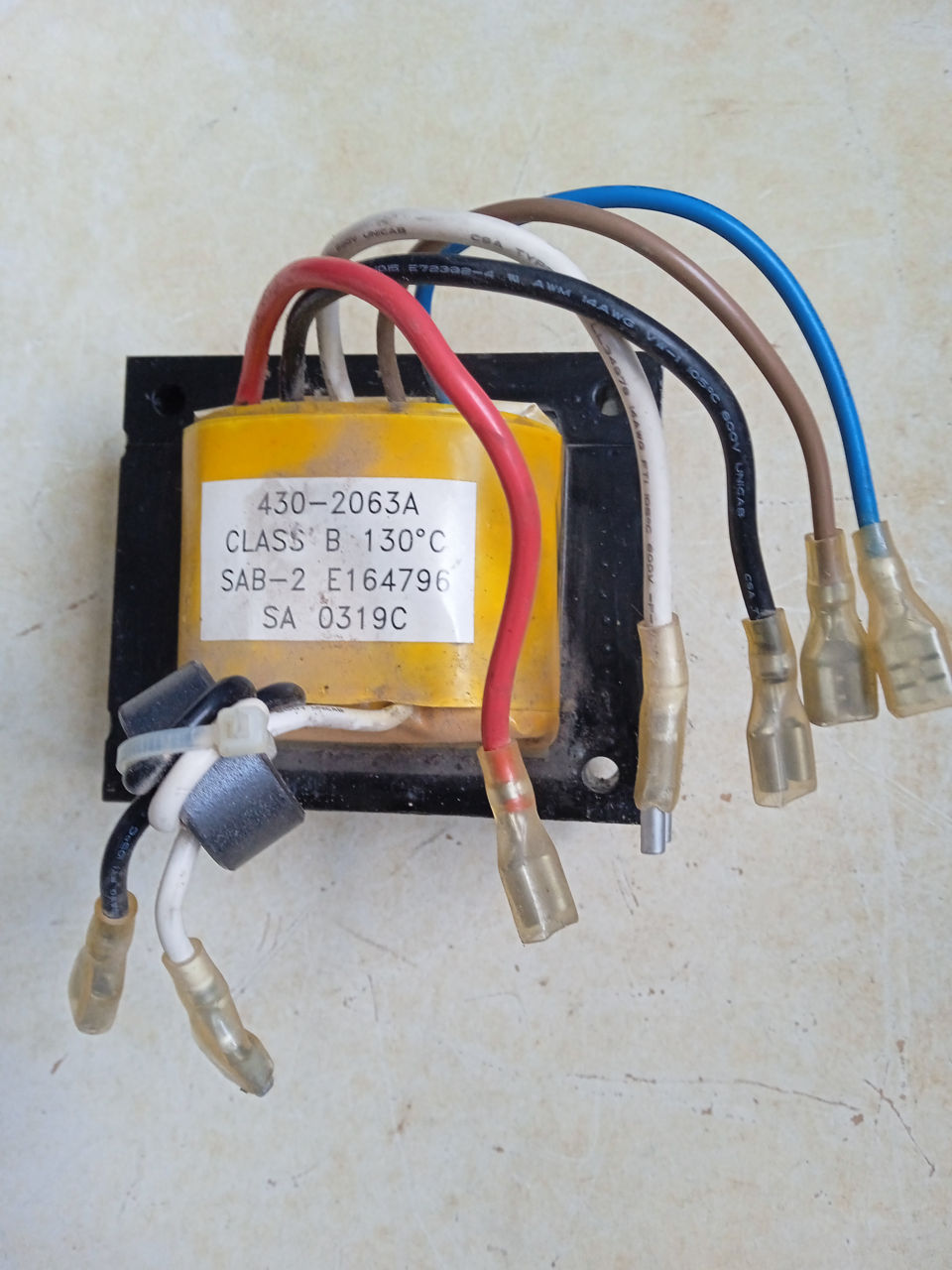 Transformatoare 220/3V, 4,5V, 6V, 7,5V, 12