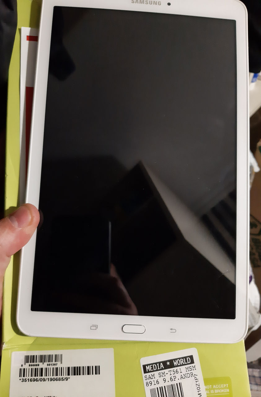 Samsung Galaxy Tab E 9.6