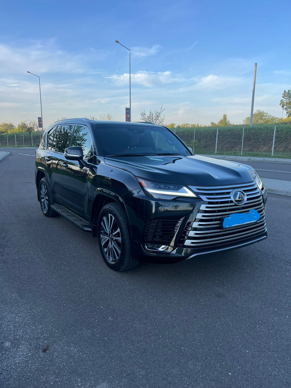 Lexus LX Series