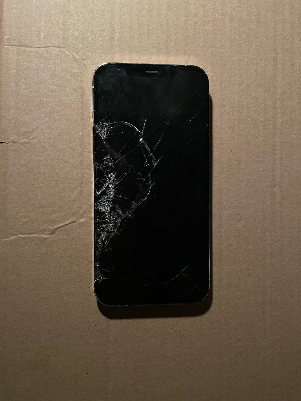 Apple iPhone 12 Pro max 128gb - 1990 lei