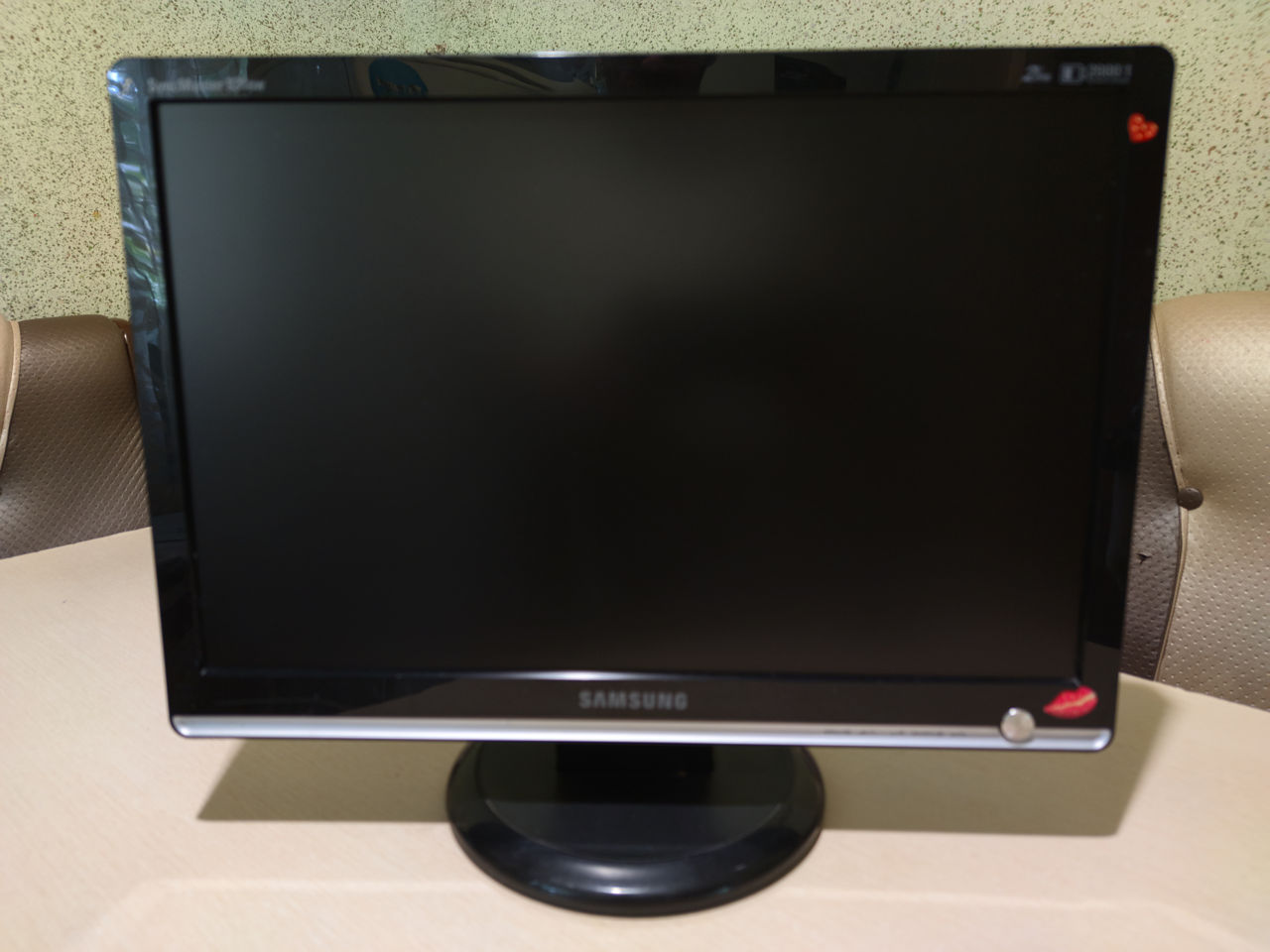 Монитор Samsung SyncMaster 931bw
