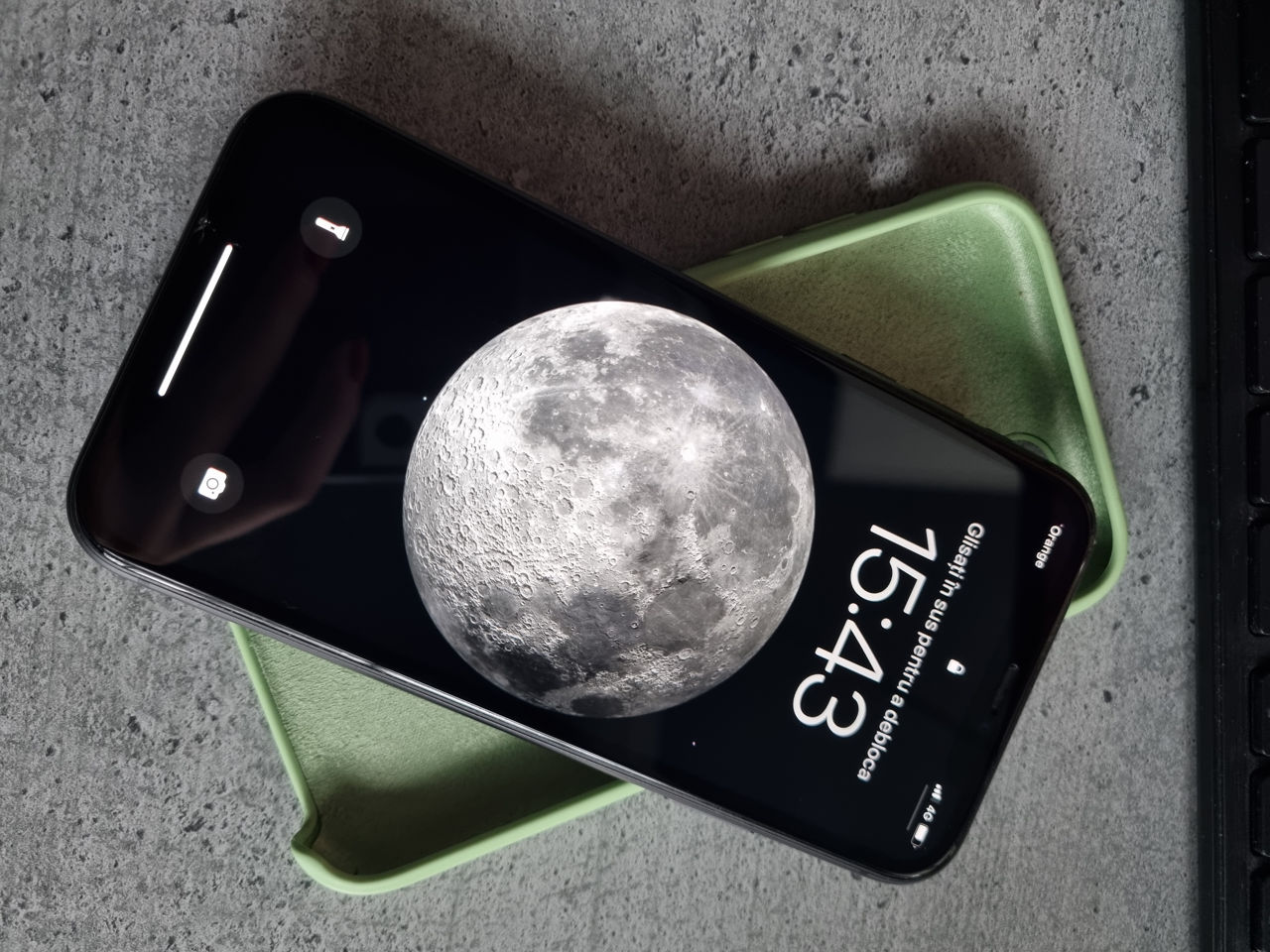 Vand iPhone 11, 128GB