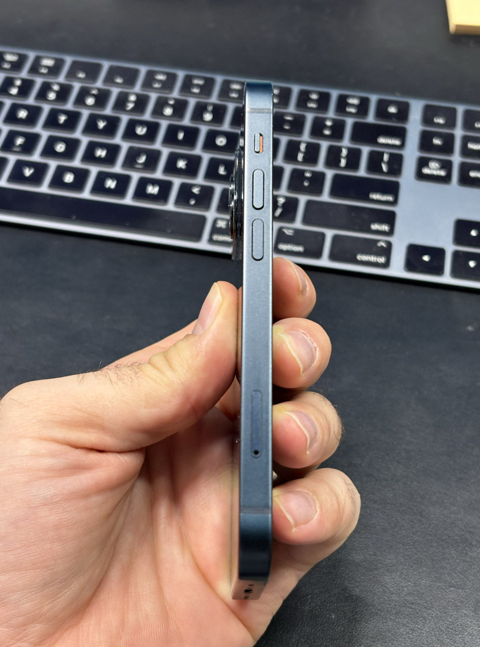 iPhone 13 mini