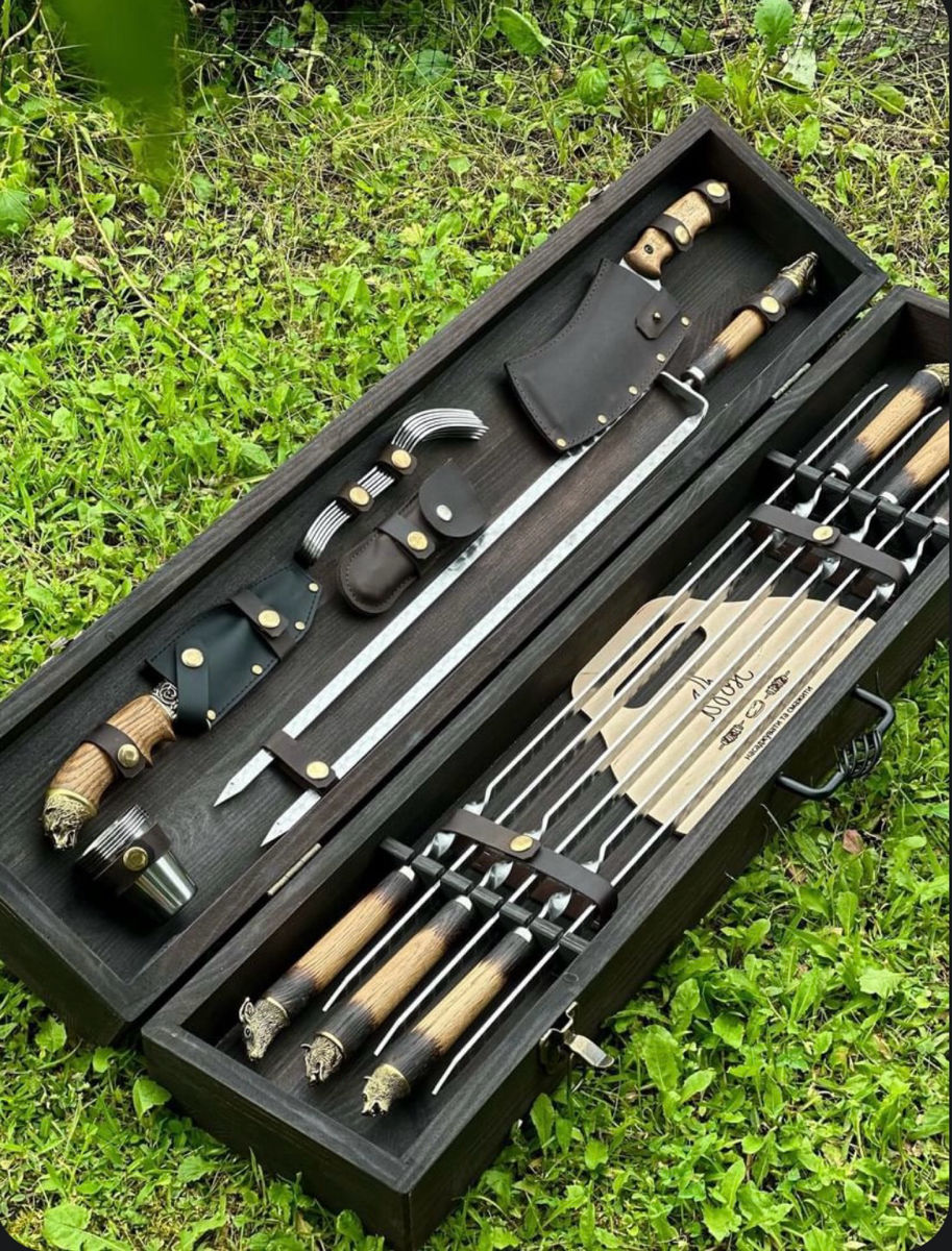 Set BBQ pentru 6 Persoane